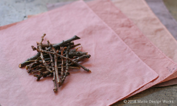 桜染（さくらぞめ）- Sakura dye | 草木染めの色辞典 - Natural dye archives